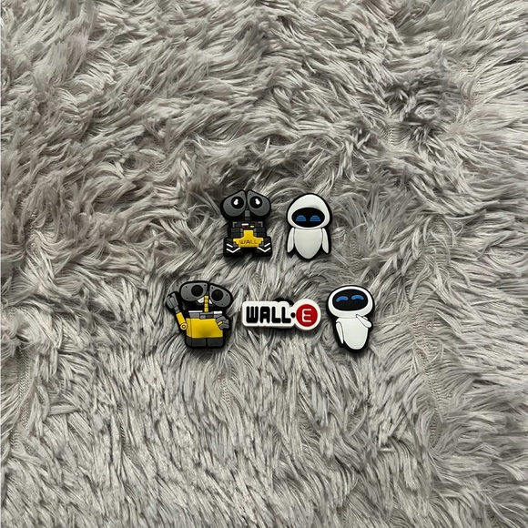 CROCS | Jewelry | Walle Croc Charm Set | Poshmark